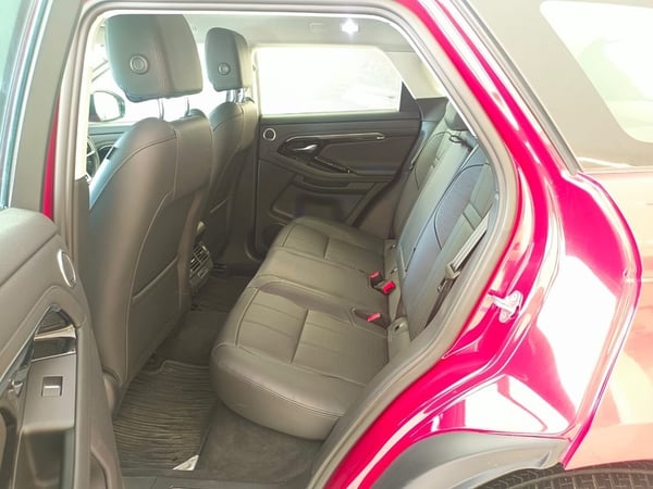 Land Rover Amp Motors | Retailer | Jaipur, IN