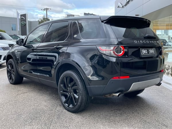 Melbourne City Land Rover | Land Rover Retailer in Port Melbourne VIC ...