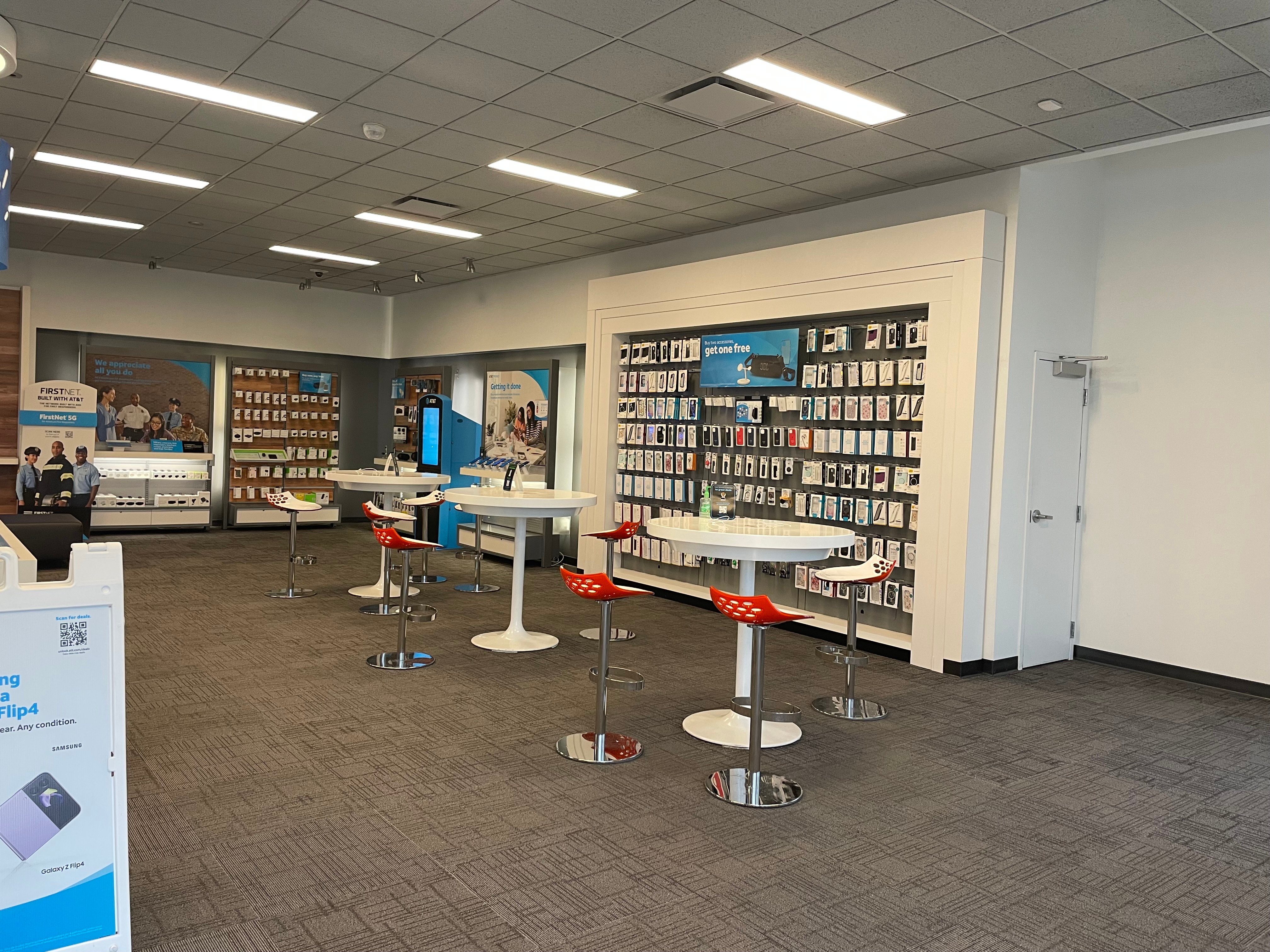 AT&T City Walk | Cell Phones, Wireless Plans & Accessories | 10100 City ...