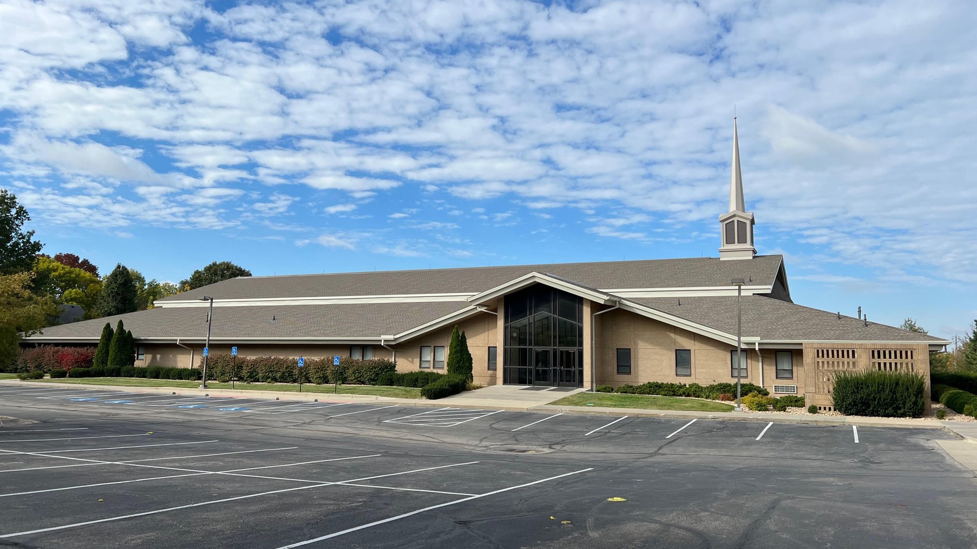 Christian Church in Olathe, KS | 15915 West 143rd Street | Church of ...