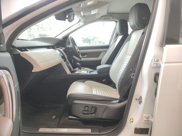 Land Rover Amp Motors | Retailer | New Delhi, IN