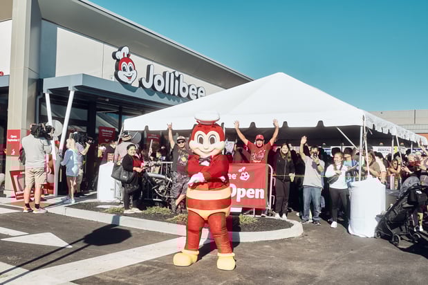 Chowking - Chinese Food - 8231 Woodman Ave | Filipino Delivery & Take Out﻿