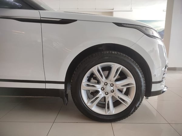 Land Rover Amp Motors | Retailer | Jaipur, IN