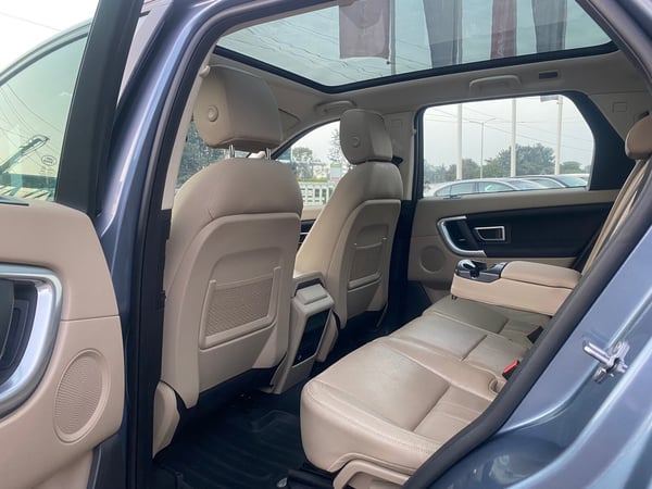 About Land Rover Shakti Auto Cars