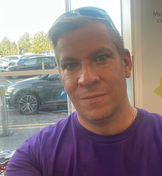 Luke Hollom - Utility Warehouse - Heaton