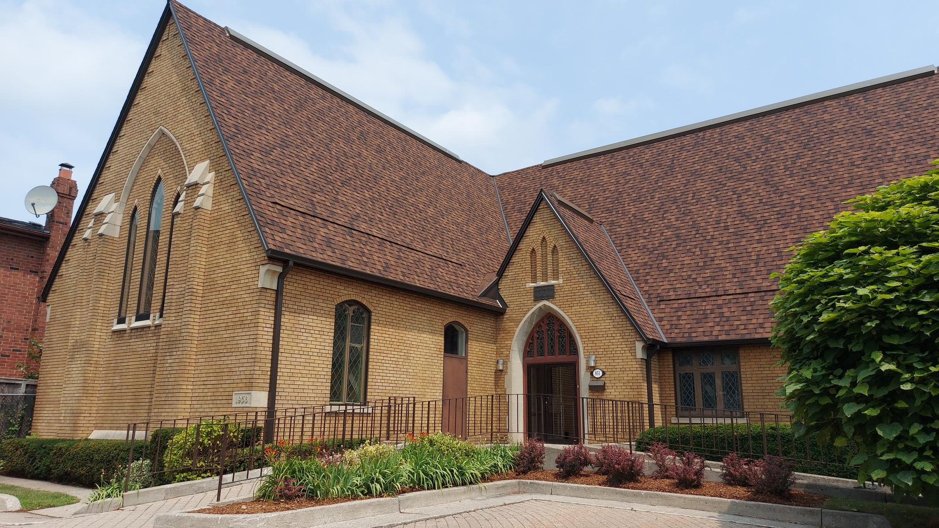 Christian Church in Toronto, ON | 851 Ossington Avenue | Church of ...