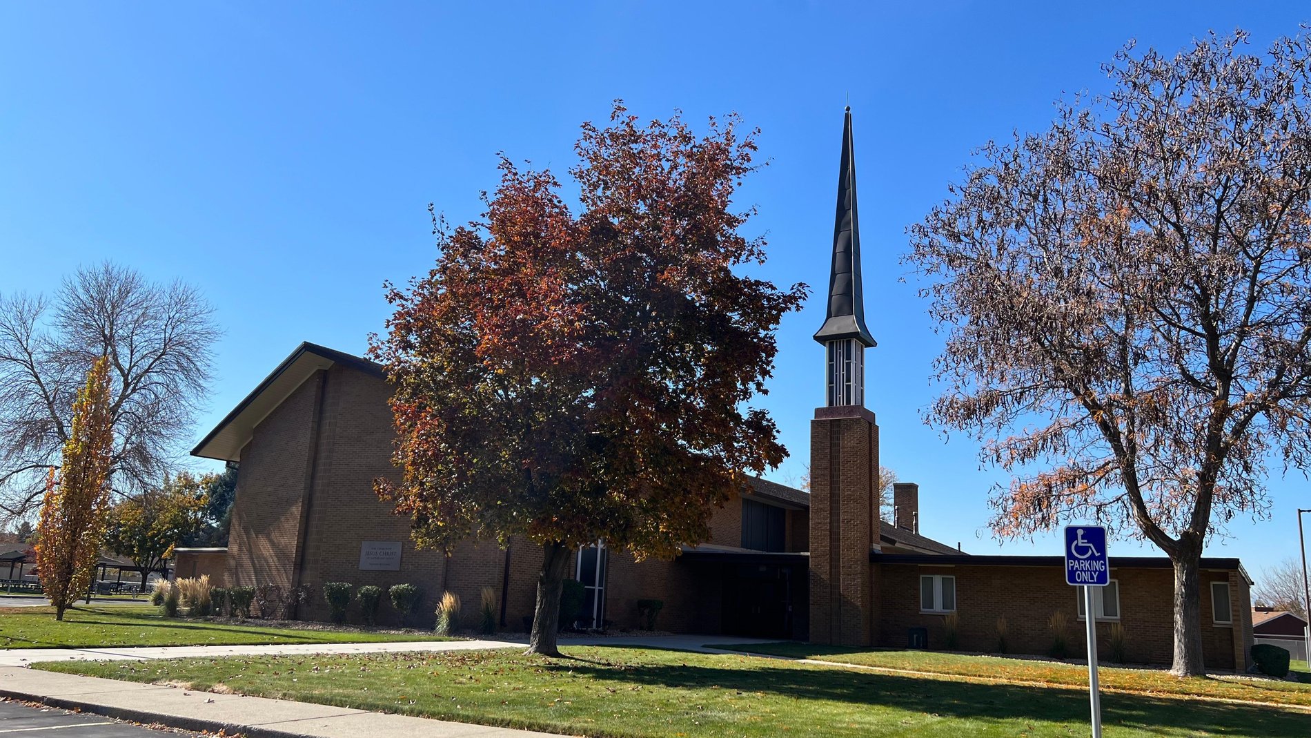 Christian Church in Cottonwood Heights, UT | 6634 South Greenfield Way ...