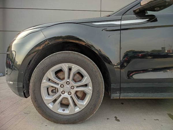 Land Rover Amp Motors | Retailer | Jaipur, IN