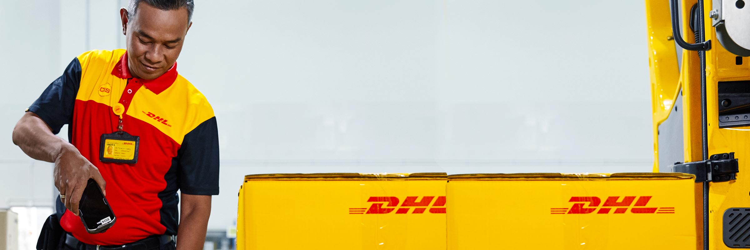 International Shipping Services in Lachine, QC | DHL Express