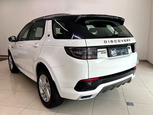 Land Rover Navnit Motors | Retailer | Mumbai, IN