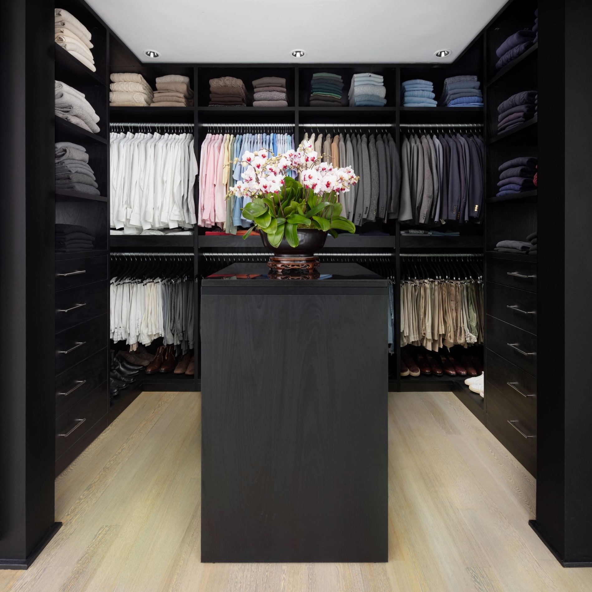 Custom Closets New York City | Closet Designers | California Closets
