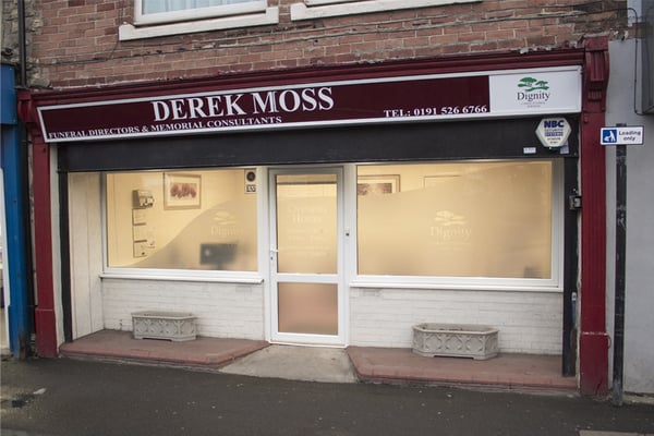 About Derek Moss Funeral Directors in Houghton Le Spring | Dignity Funerals