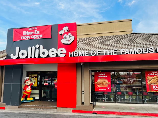 Chowking - Chinese Food - 8231 Woodman Ave | Filipino Delivery & Take Out﻿