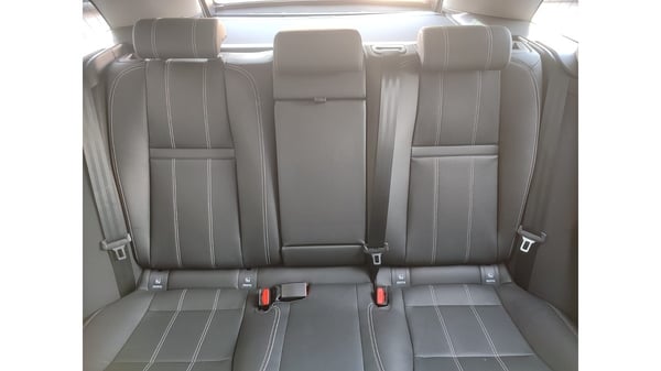 Land Rover Amp Motors | Retailer | Jaipur, IN