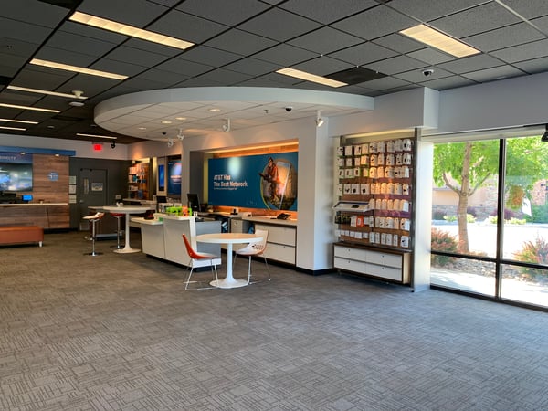 AT&T Store - Sparks Crossing – iPhone SE w/ Curbside Pickup - Sparks, NV