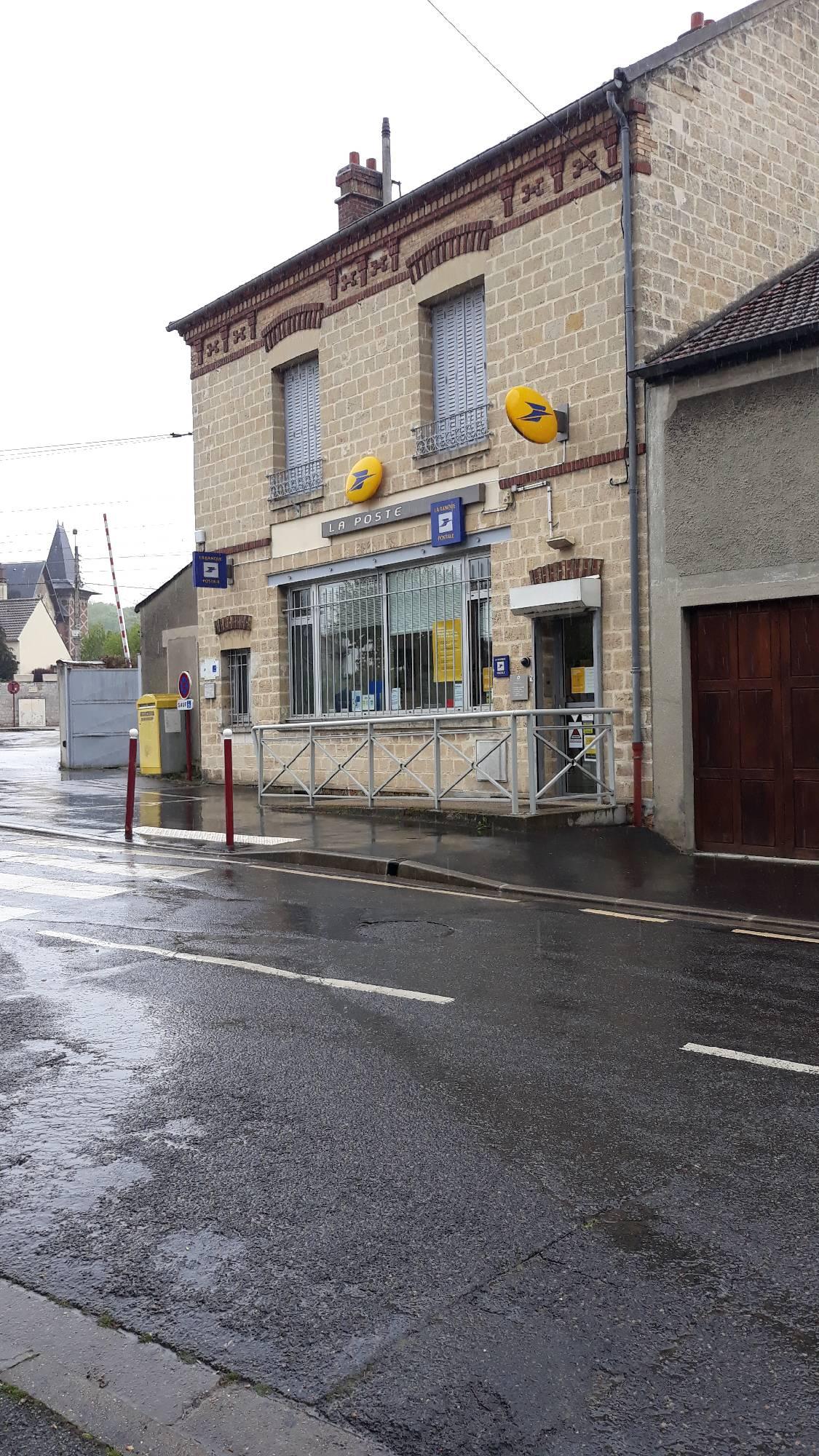 La Poste PRESLES (95590) - La Poste