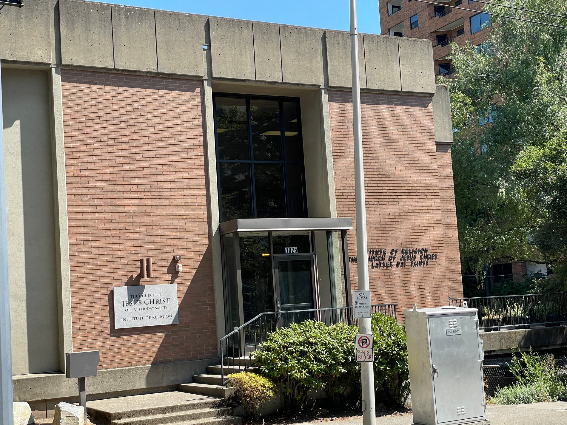 Christian Church in Portland, OR | 1025 Southwest Market Street ...