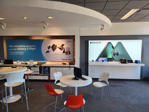 AT&T Davenport | Cell Phones, Wireless Plans & Accessories | 3120 E ...