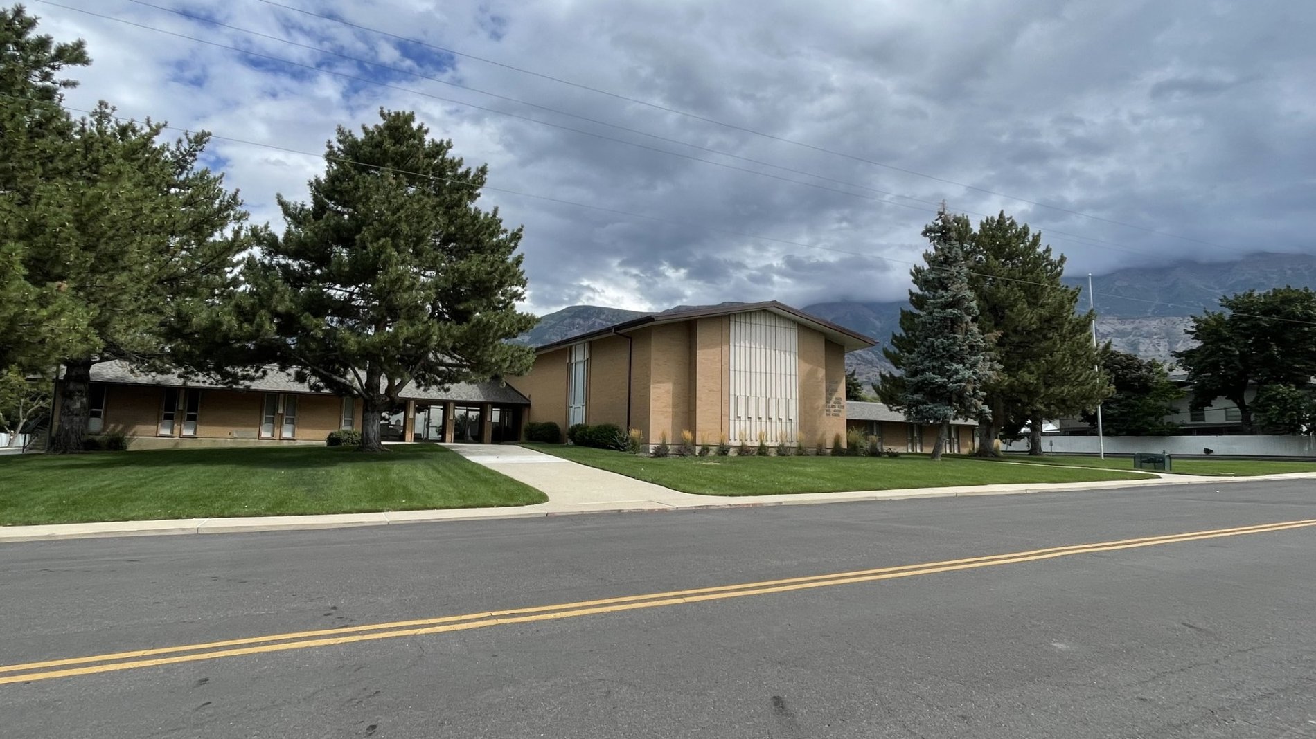 Christian Church in Pleasant Grove, UT | 275 East 500 South | Church of ...