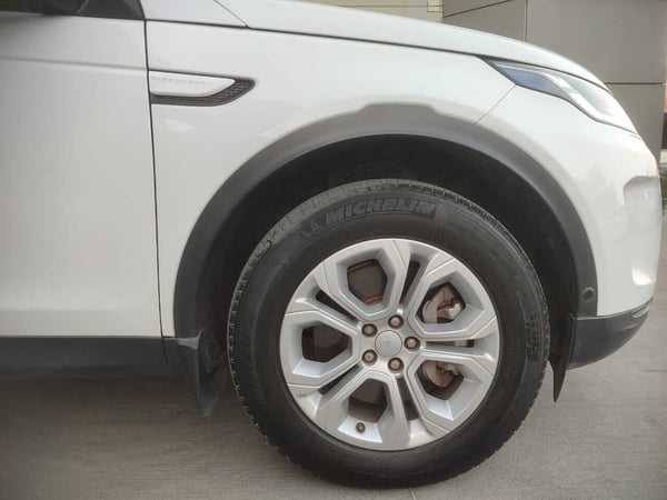 About Land Rover Amp Motors