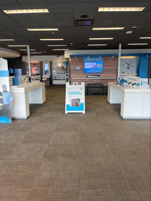 AT&T Topeka | Cell Phones, Wireless Plans & Accessories | 2201 ...