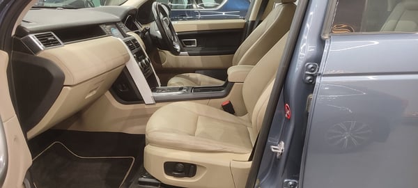 About Land Rover Amp Motors