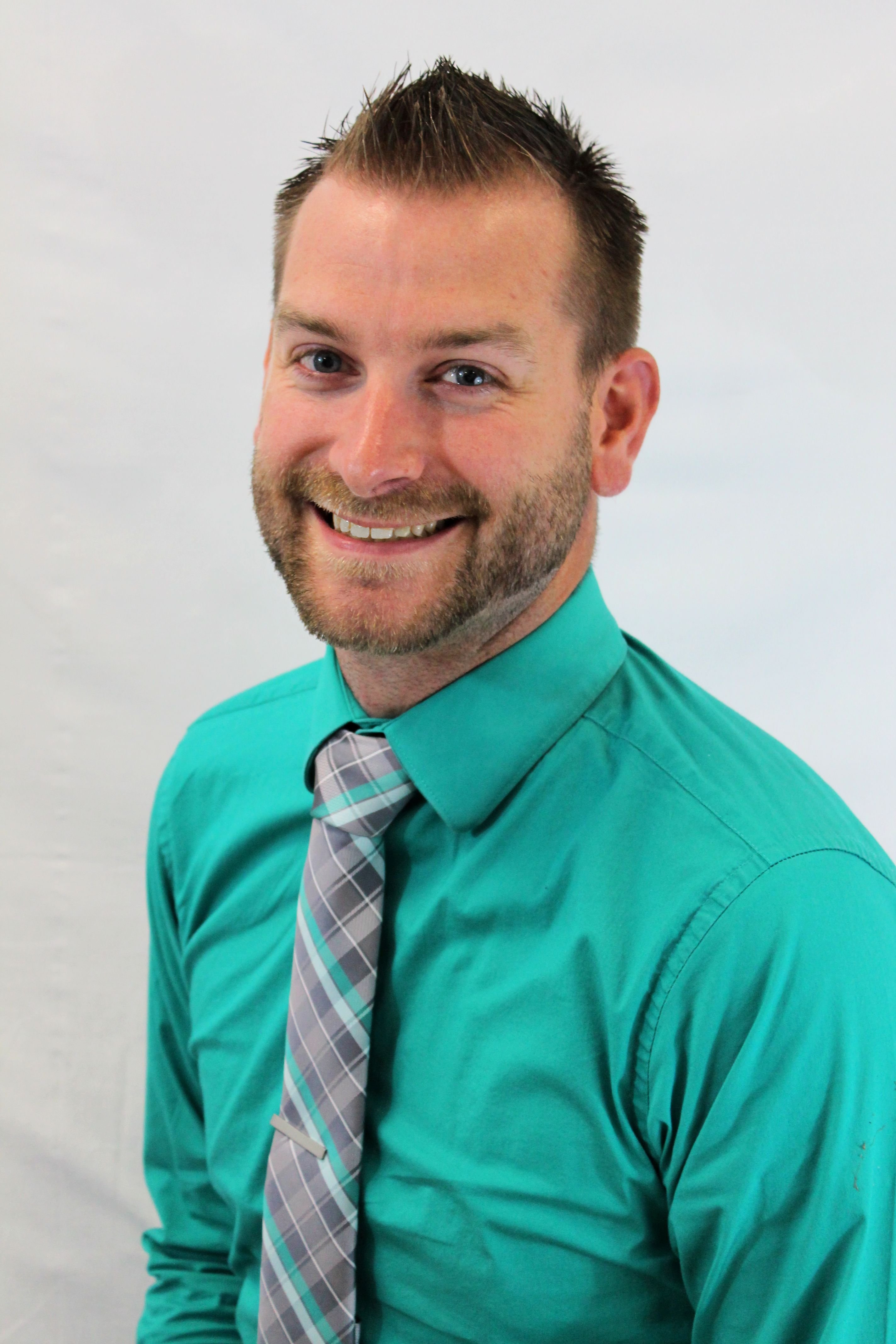 Ark Rusak - Farmers Insurance Agent in Park Ridge, IL