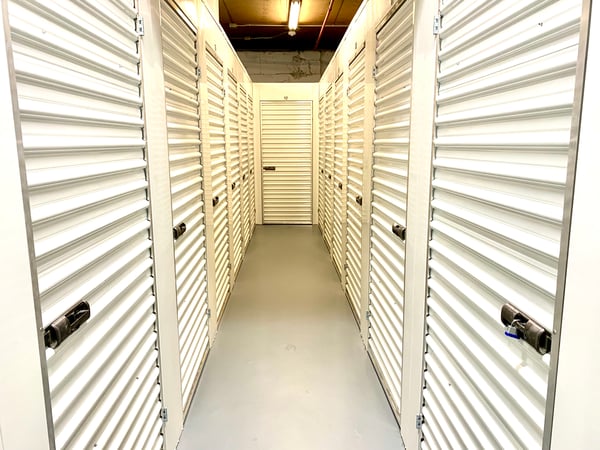 Local Locker Storage - Financial District