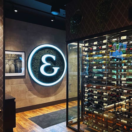 State & Main Barrhaven | State & Main Kitchen and Bar | Restaurant | Bar