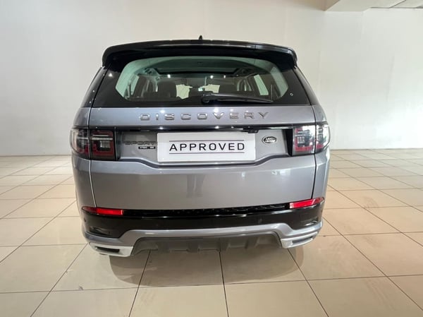 About Land Rover Modi Motors, Mumbai