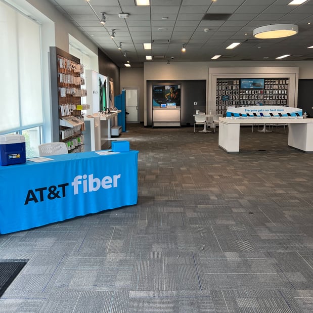 AT&T Mobile | Cell Phones, Wireless Plans & Accessories | 3730 Airport ...