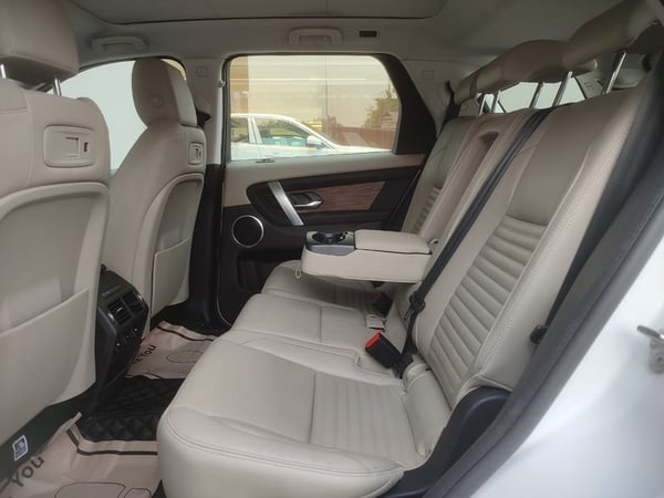 Land Rover Amp Motors | Retailer | Jaipur, IN