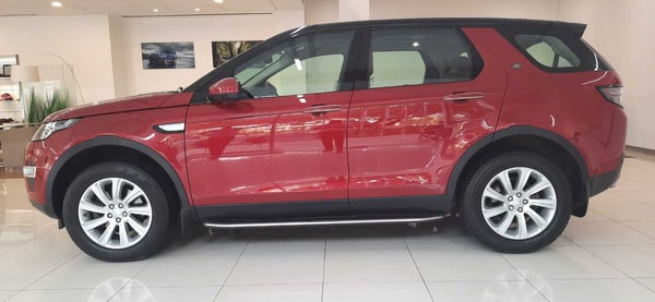 About Land Rover Navnit Motors