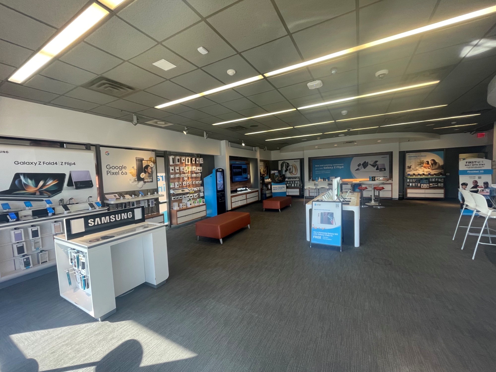 AT&T Nederland | Cell Phones, Wireless Plans & Accessories | 8445 ...
