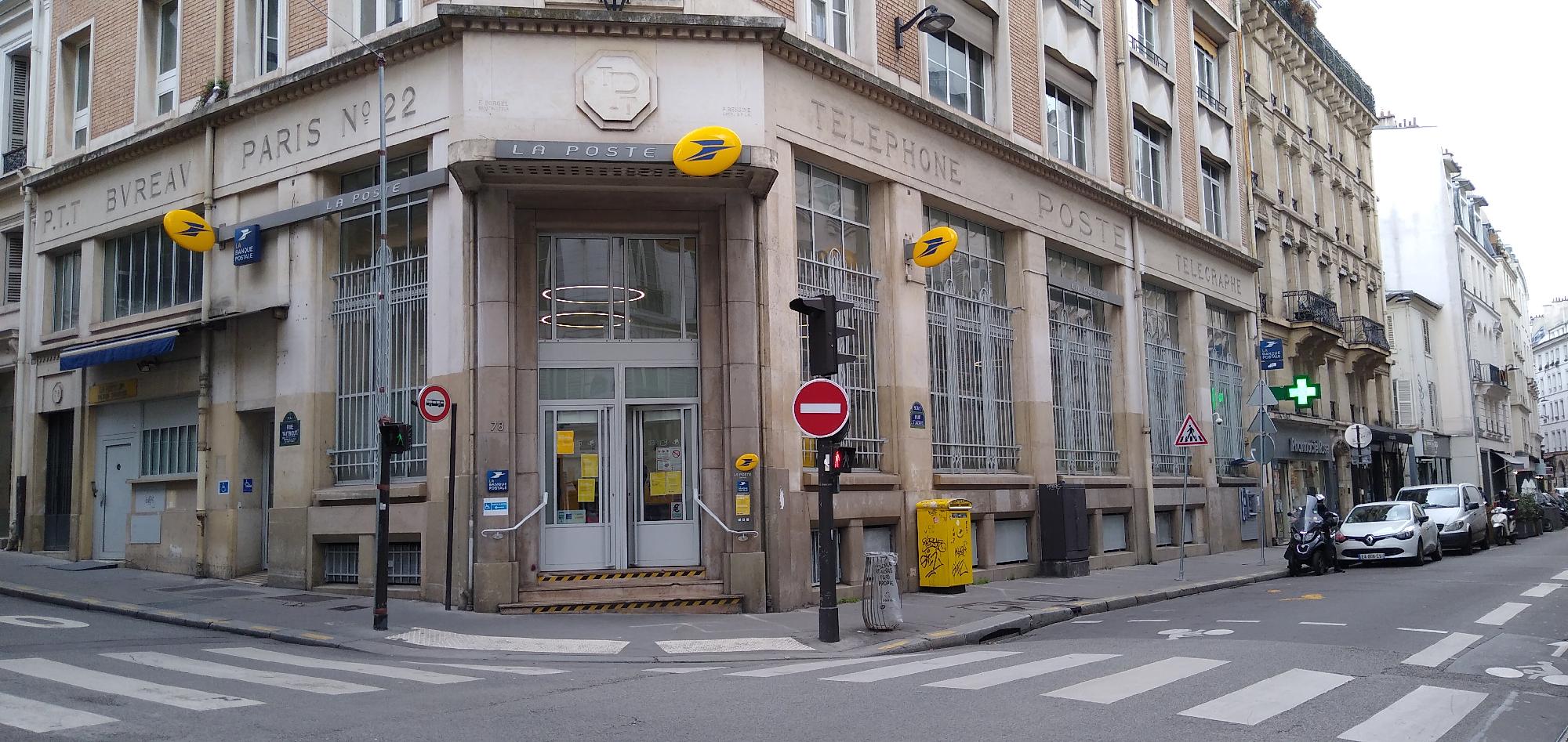 La Poste PARIS TRINITE (75009) - La Poste