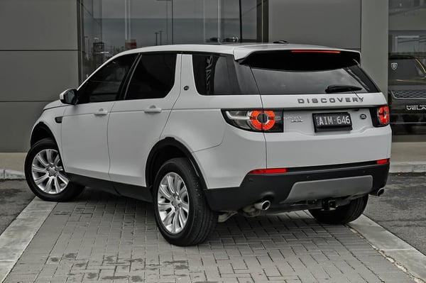 Essendon Land Rover | Land Rover Retailer in Essendon Fields VIC, Australia