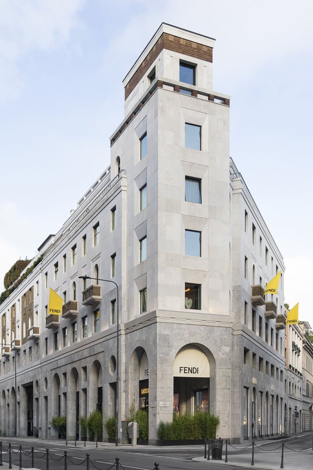 Boutique FENDI Palazzo Fendi Milano Italia | FENDI
