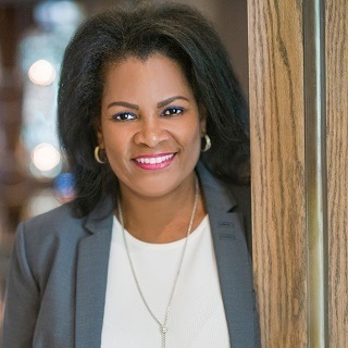 Lisa Webb - Financial Advisor in Nashville, TN 37201 | Merrill