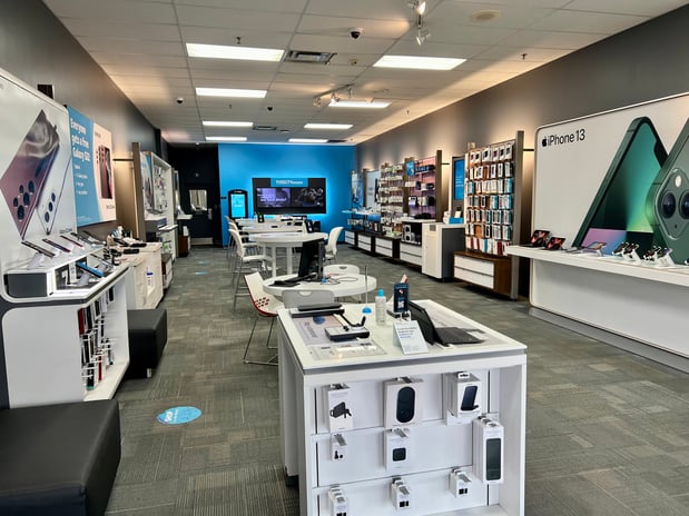 AT&T Southport | Cell Phones, Wireless Plans & Accessories | 4850 E ...