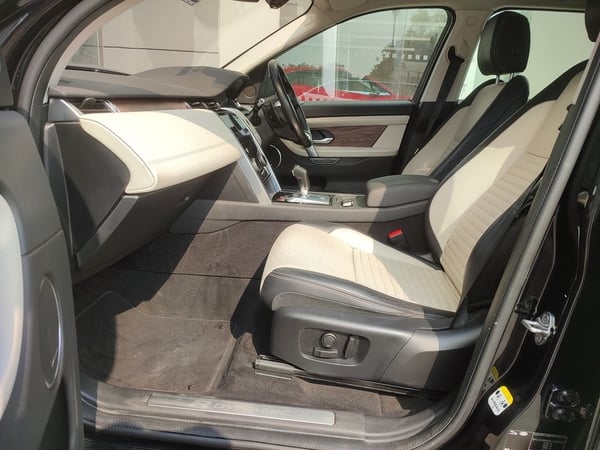 Land Rover Amp Motors | Retailer | New Delhi, IN