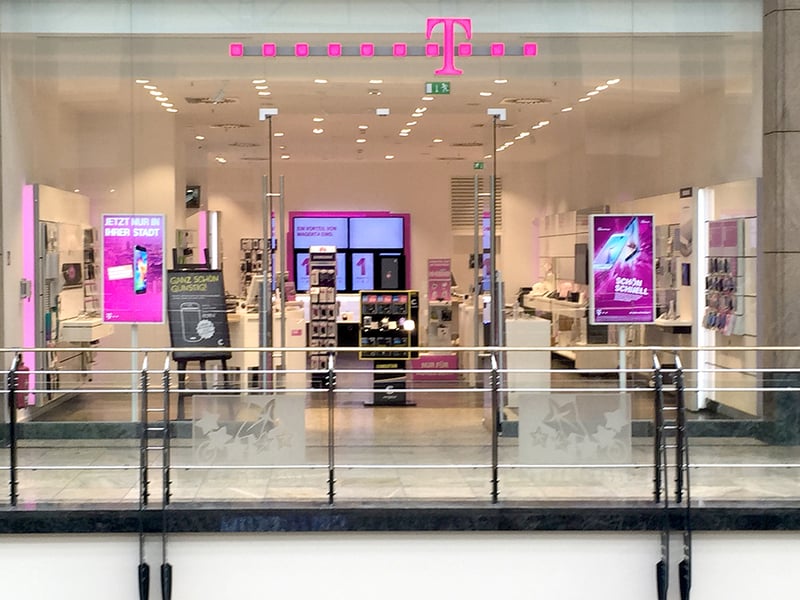 Deutsche Telekom Centro Oberhausen: Smartphones, Tablets, Tariffs in ...