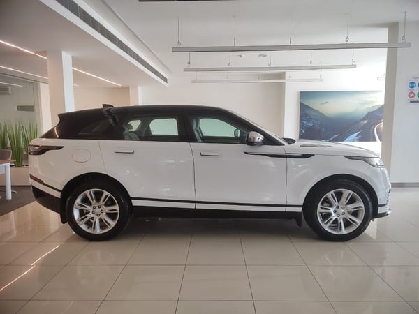 Land Rover Amp Motors | Retailer | Jaipur, IN