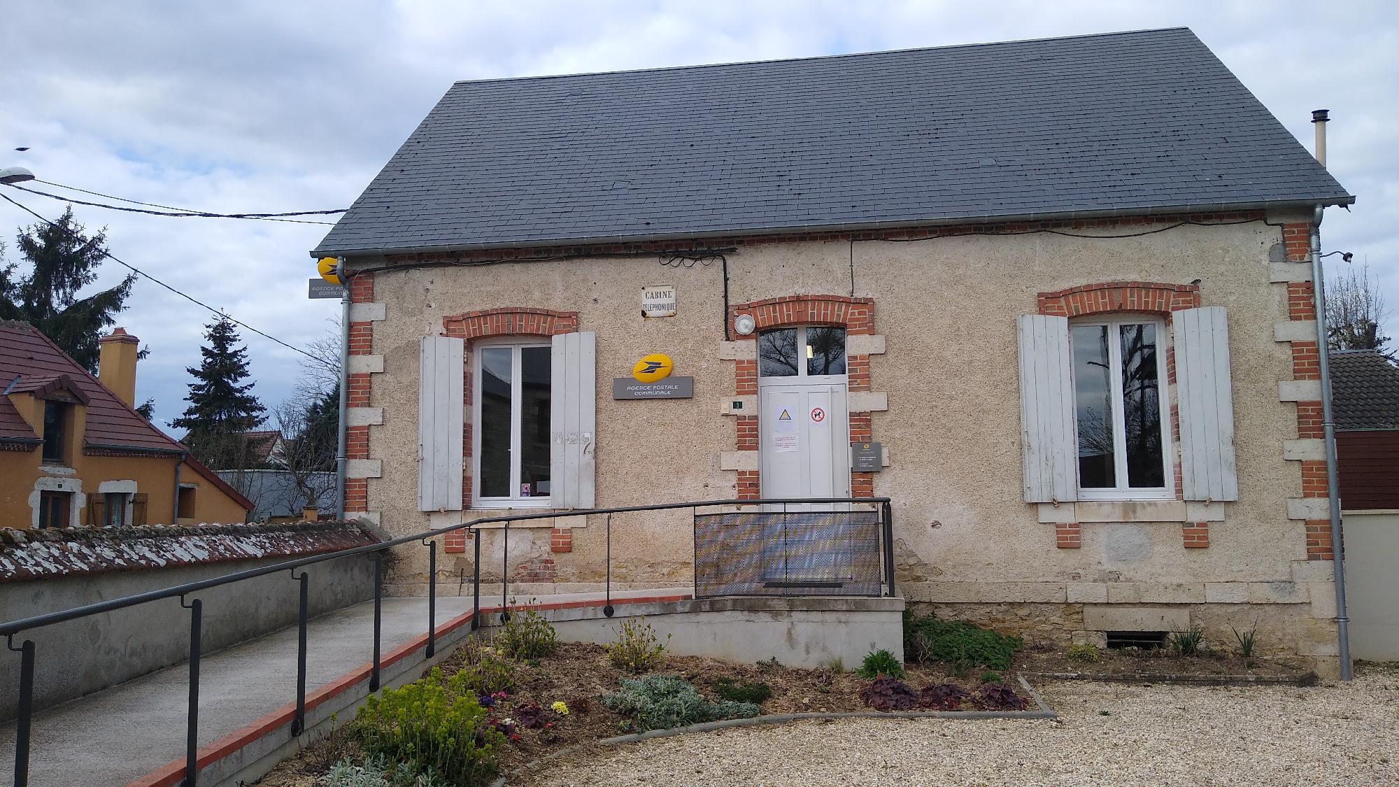 La Poste Agence Communale PREUILLY Mairie (18120) - La Poste