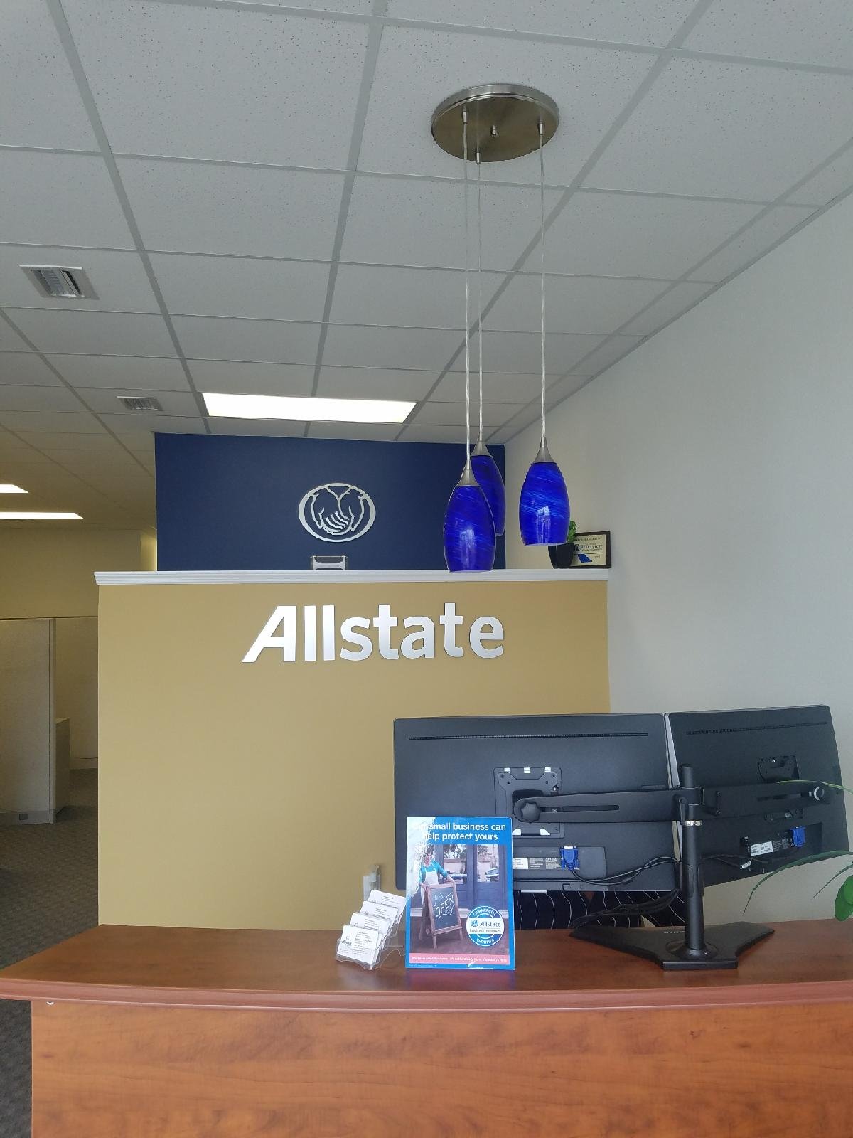 Allstate | Seguro de auto en Riverview, FL - Armando Morales